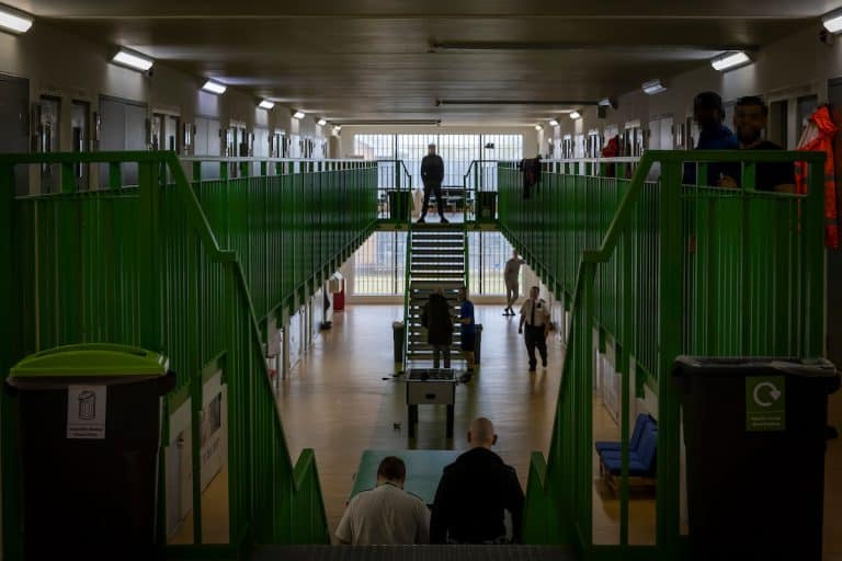 What works to reduce reoffending? - Russell Webster